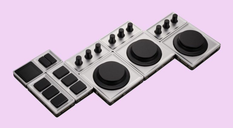 Superbooth 22: Rodec MX-Modular ist eine modulare Mischpult Konsole ...