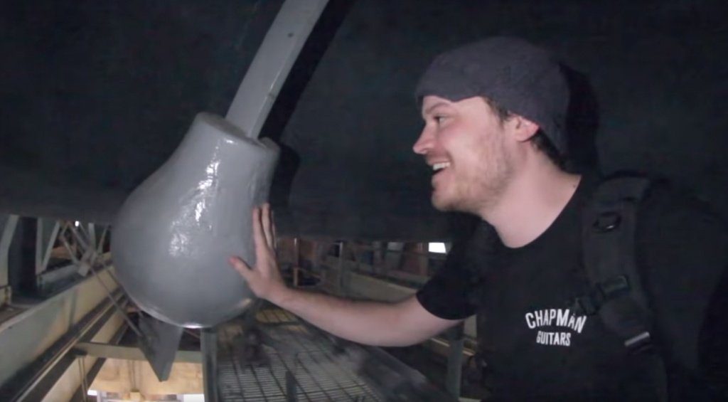 Die größte Tuba der Welt - Big Carl - gearnews.de