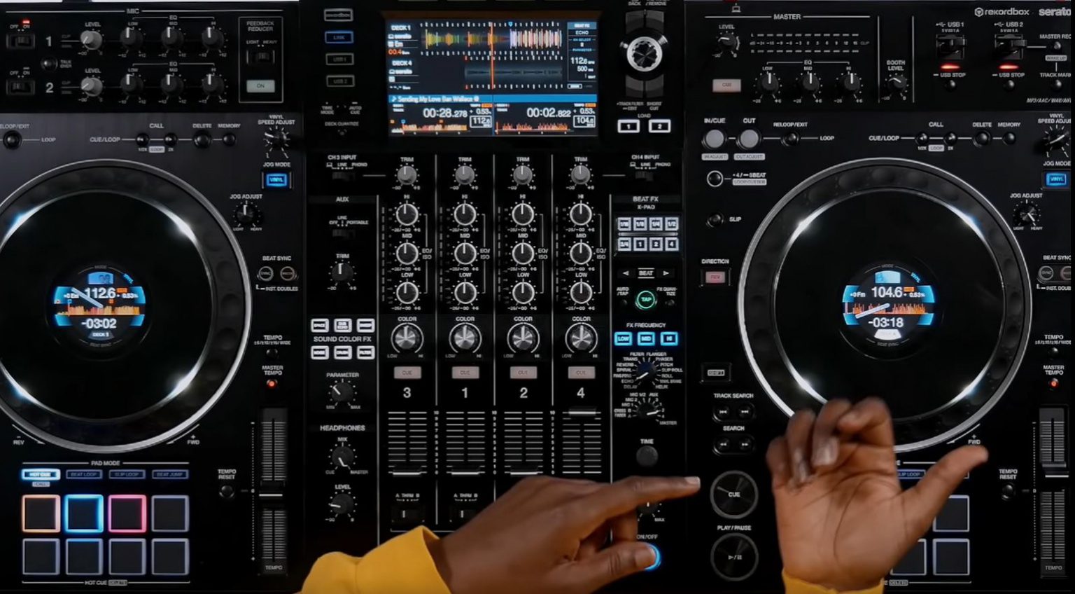 AlphaTheta XDJ-AZ: Ein 4-Deck Standalone DJ Controller - jetzt offiziell!