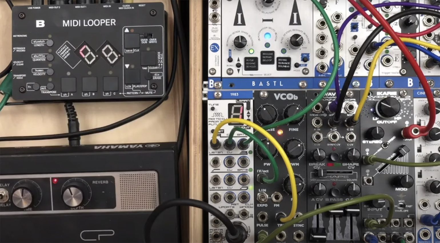 Bastl Instruments zeigt einen MIDI Looper und ein Stereo-Filter ...