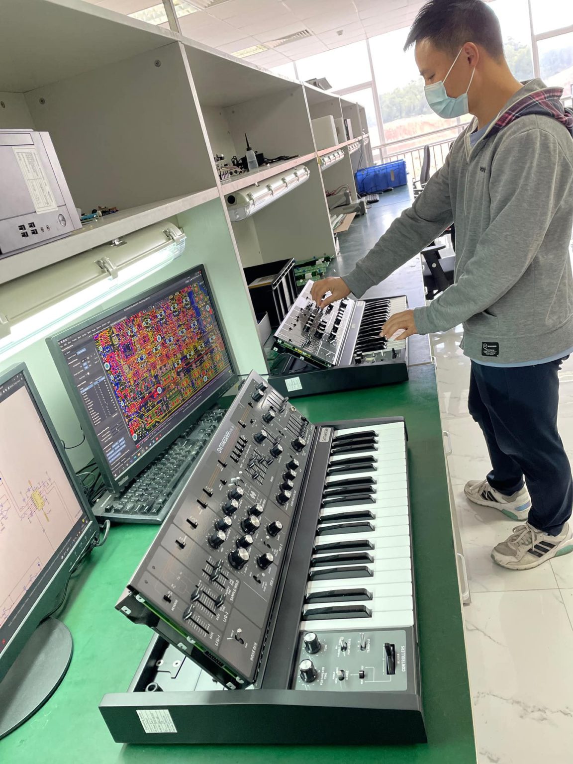 Behringer MS-5: Roland SH-5-Klon ist offenbar bereit! - gearnews.de