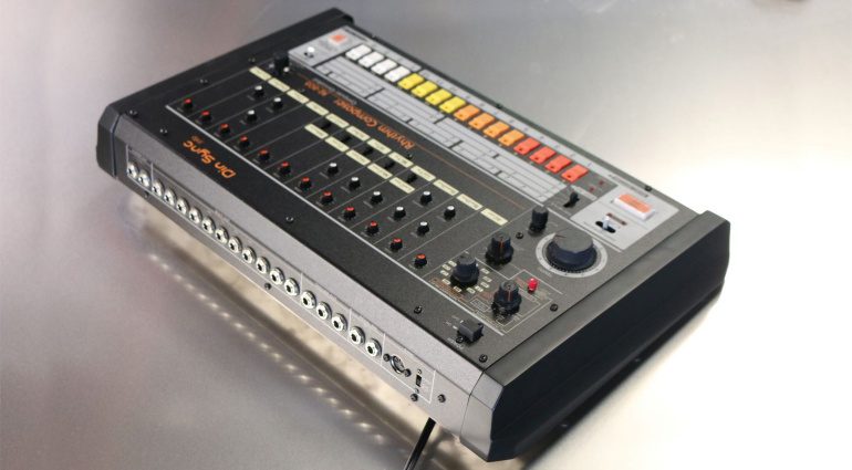 Din Sync RE-808: Die Kopie der TR-808 zum Selberbauen ist da - gearnews.de