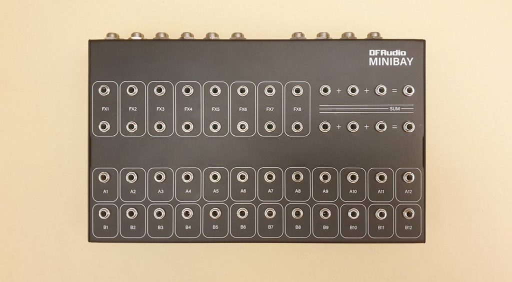 DF Audio Minibay: Kompakte Patchbay im Desktop-Format - gearnews.de