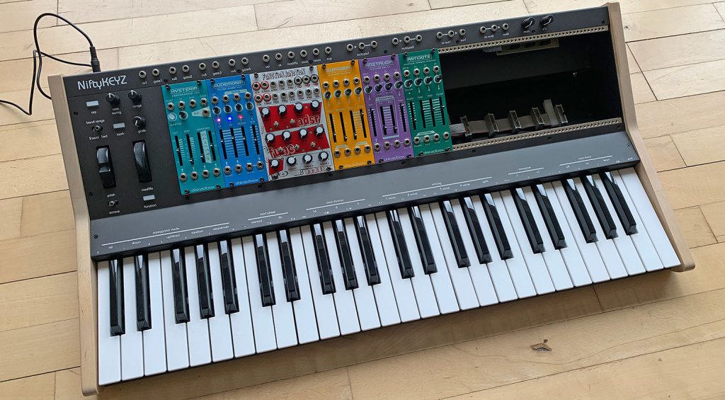 Angecheckt: Cre8audio NiftyKEYZ – Keyboard für Eurorack-Module ...