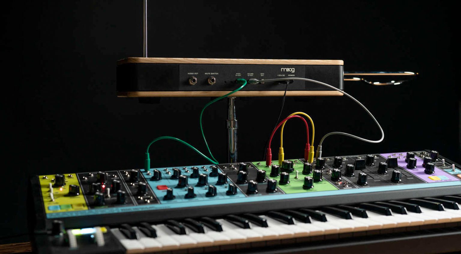 Moog Etherwave Theremin: Die Neuauflage ist bereits jetzt erhältlich ...