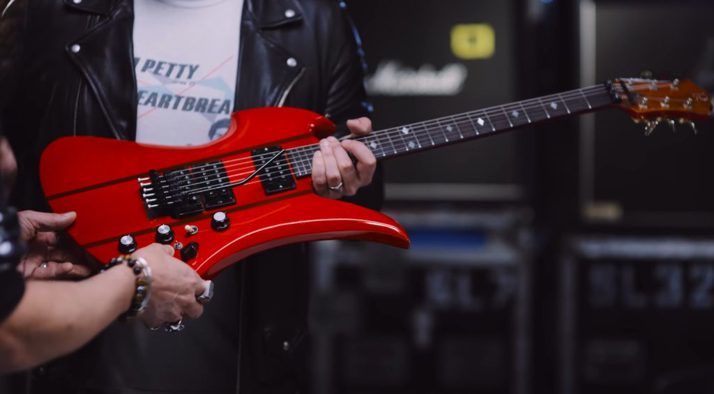 Gitarren-Boutique: Muse Fuzz, Gibson Slash und Fender Scandal - gearnews.de