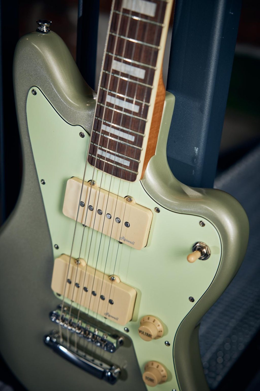 Harley Benton JA-60CC – Frische Farben für "Budget Jazzmaster" - gearnews.de