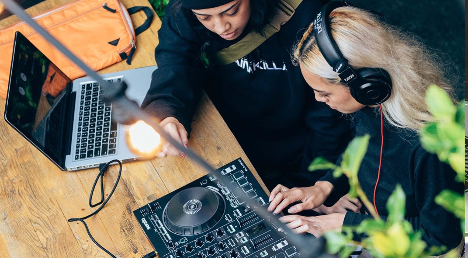 Serato 3: Stems in Echtzeit und neue Effekte! - gearnews.de