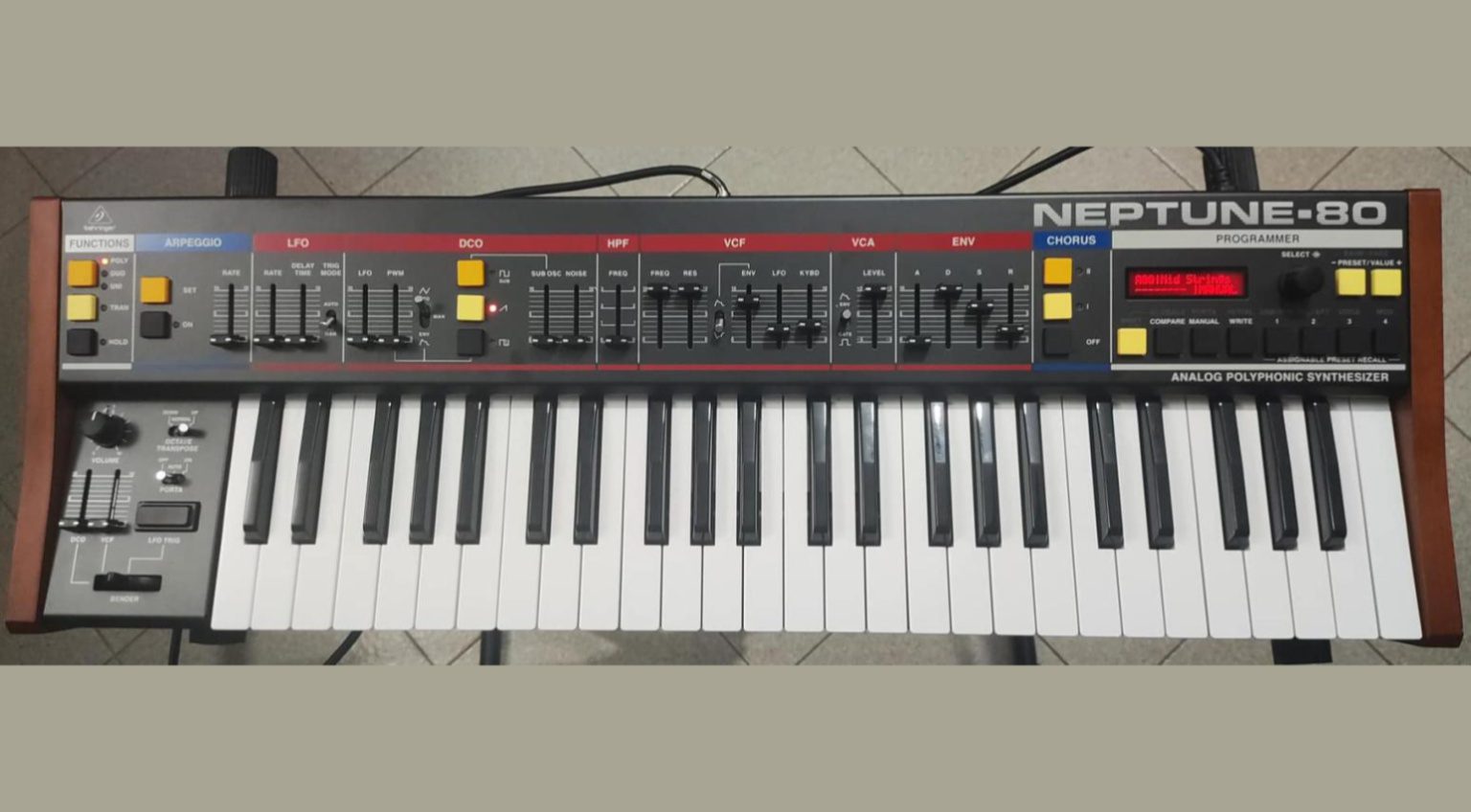 Behringer JN-80: Juno-Sound für unter 600 € – jetzt bestellbar!