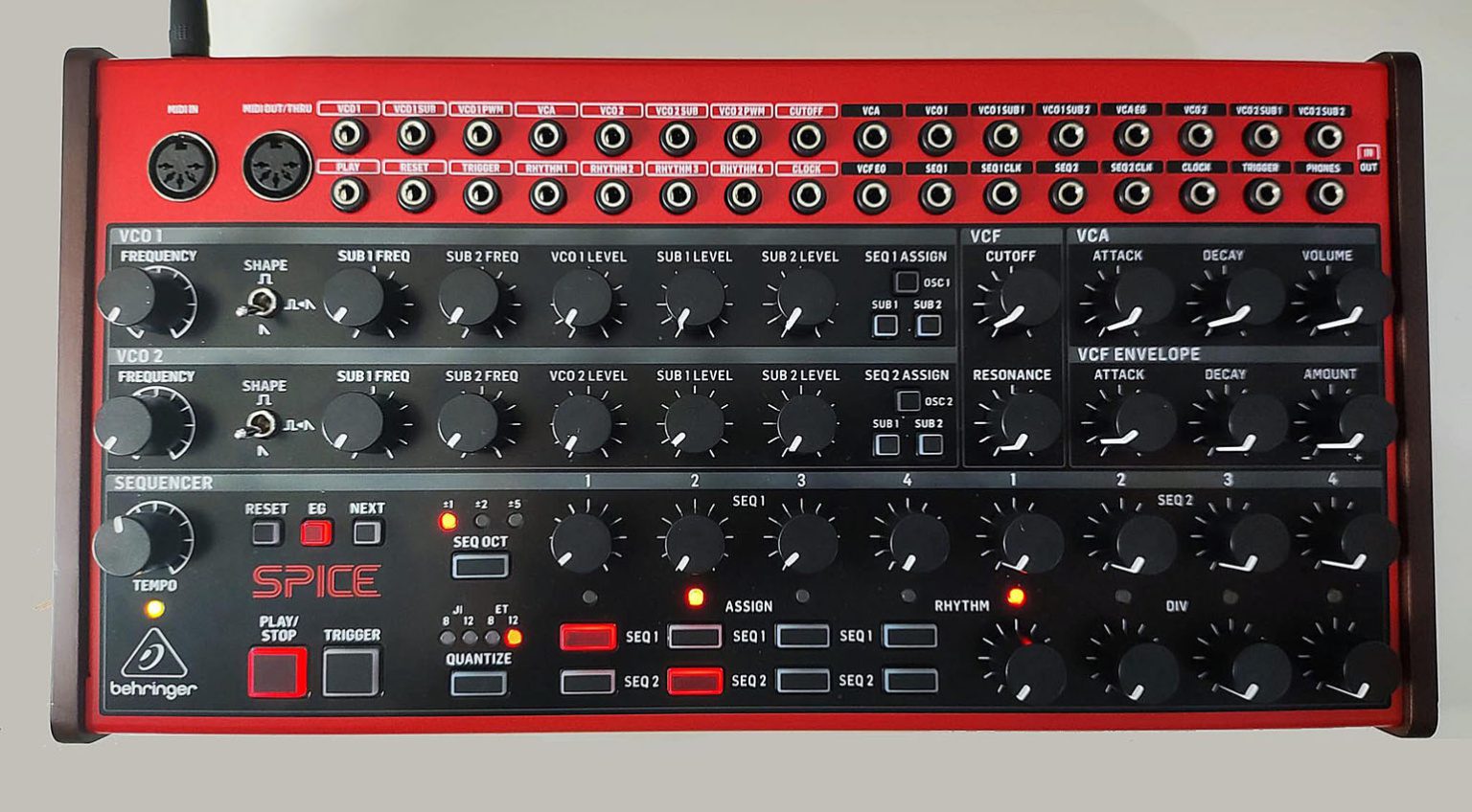 Behringer Enigma: Kommt jetzt ein Klon des Buchla Easel 208c? - gearnews.de