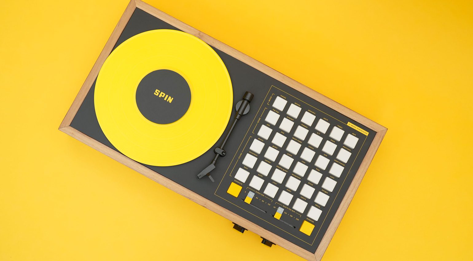 SPIN AI Music Synthesizer kombiniert KI, Controller und Turntable ...