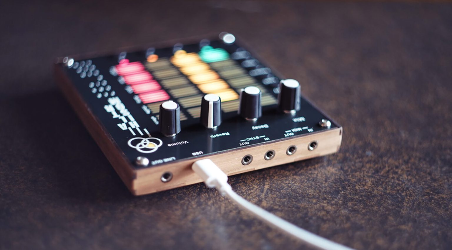 Rainy Day Hailstorm: Drum-Synthesizer und Sample-Player - gearnews.de