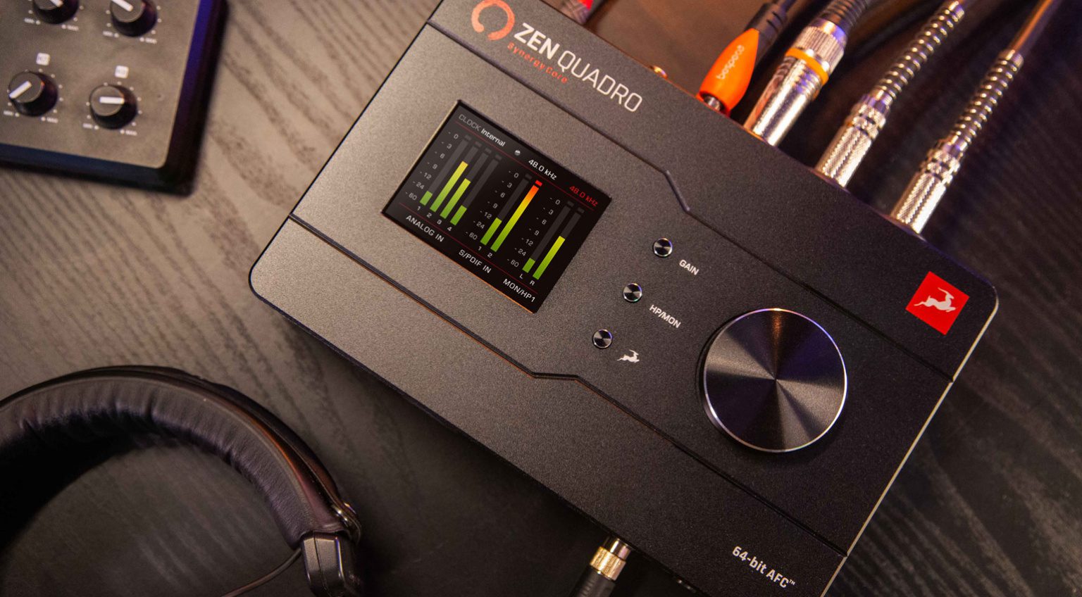 Antelope Audio Zen Quadro Synergy Core: Interface mit Dual-USB ...