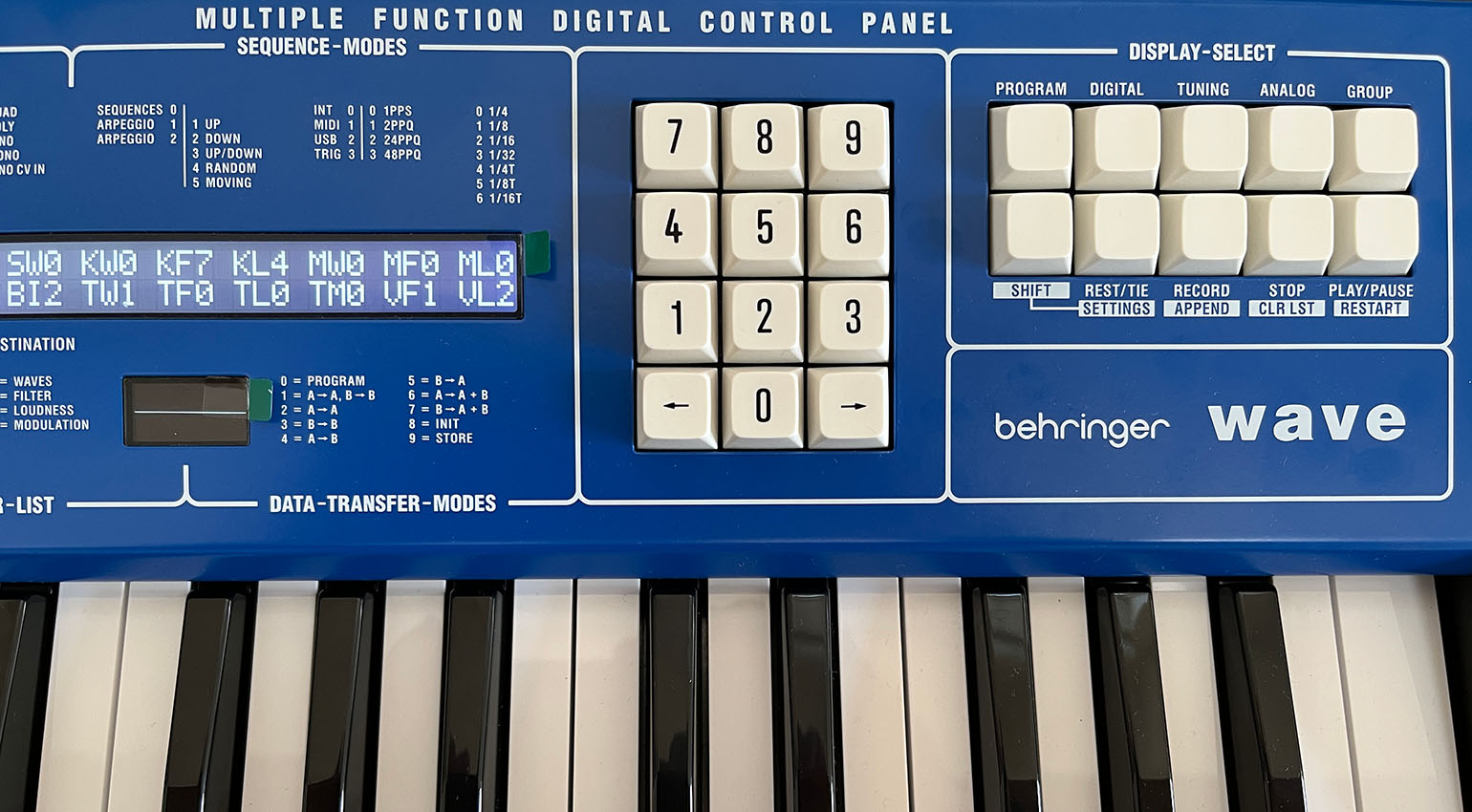 Angecheckt: Behringer Wave im Test - jetzt verfügbar! - gearnews.de