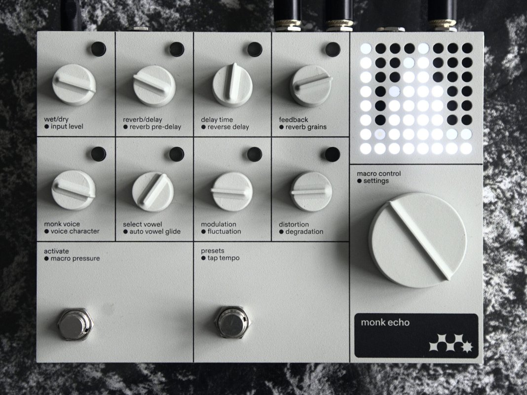 Mentha Works Monk Echo: Experimentelles Ambient-Delay-Pedal, das "singen" kann - gearnews.de