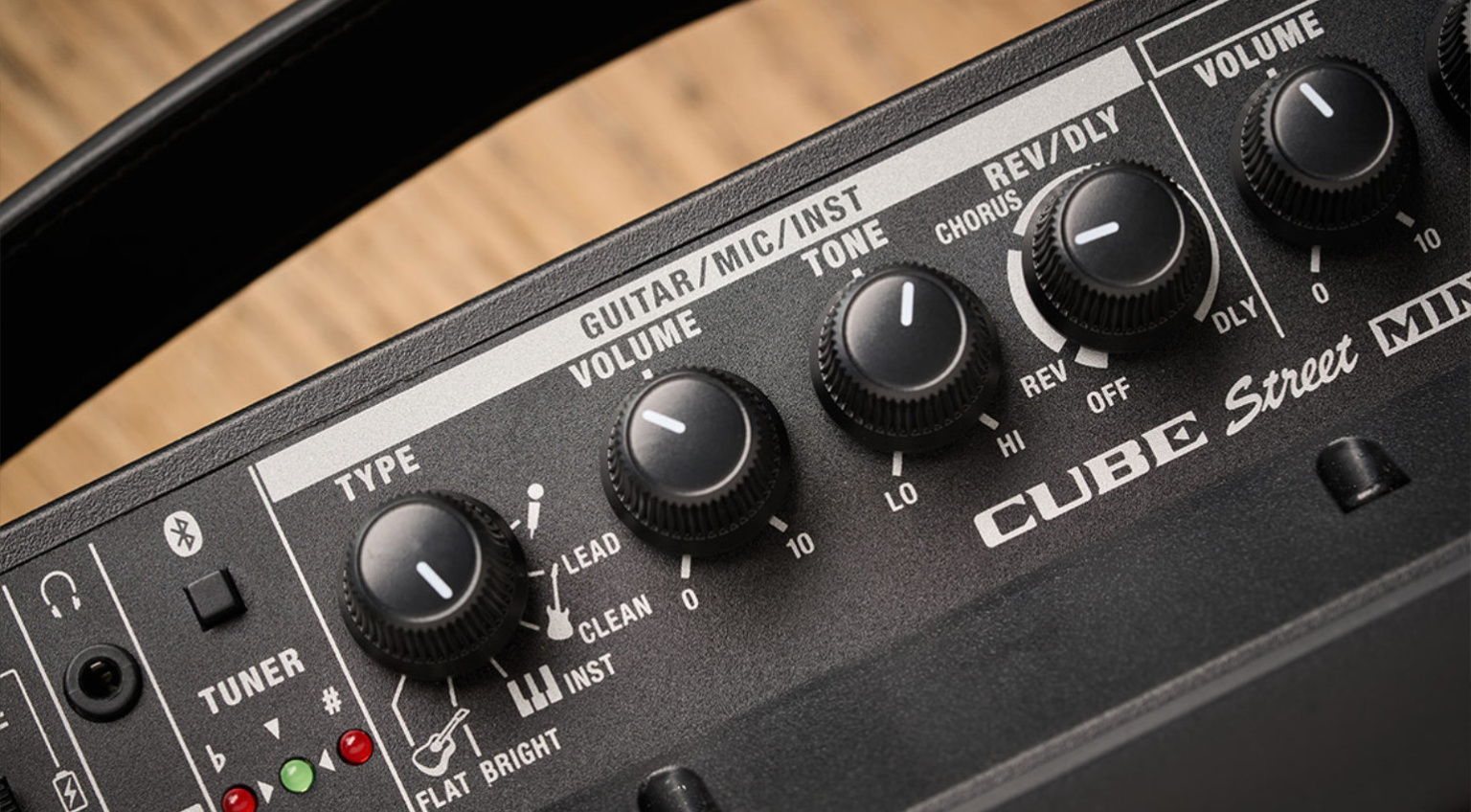 Roland Cube Street Mini: Mobiler war der Straßenmusikstandard noch nie ...